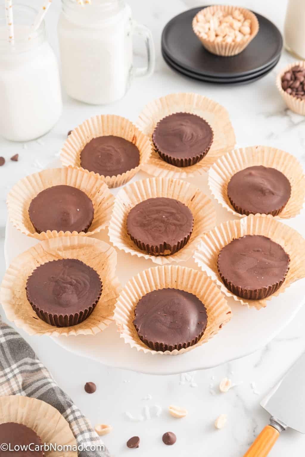 Keto Chocolate Peanut Butter Cups Recipe • Low Carb Nomad